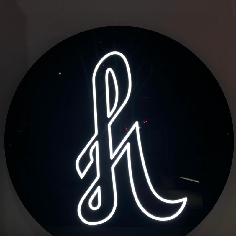 artLEDistic Proiect: H- Hariga Advertising - artLEDistic.com